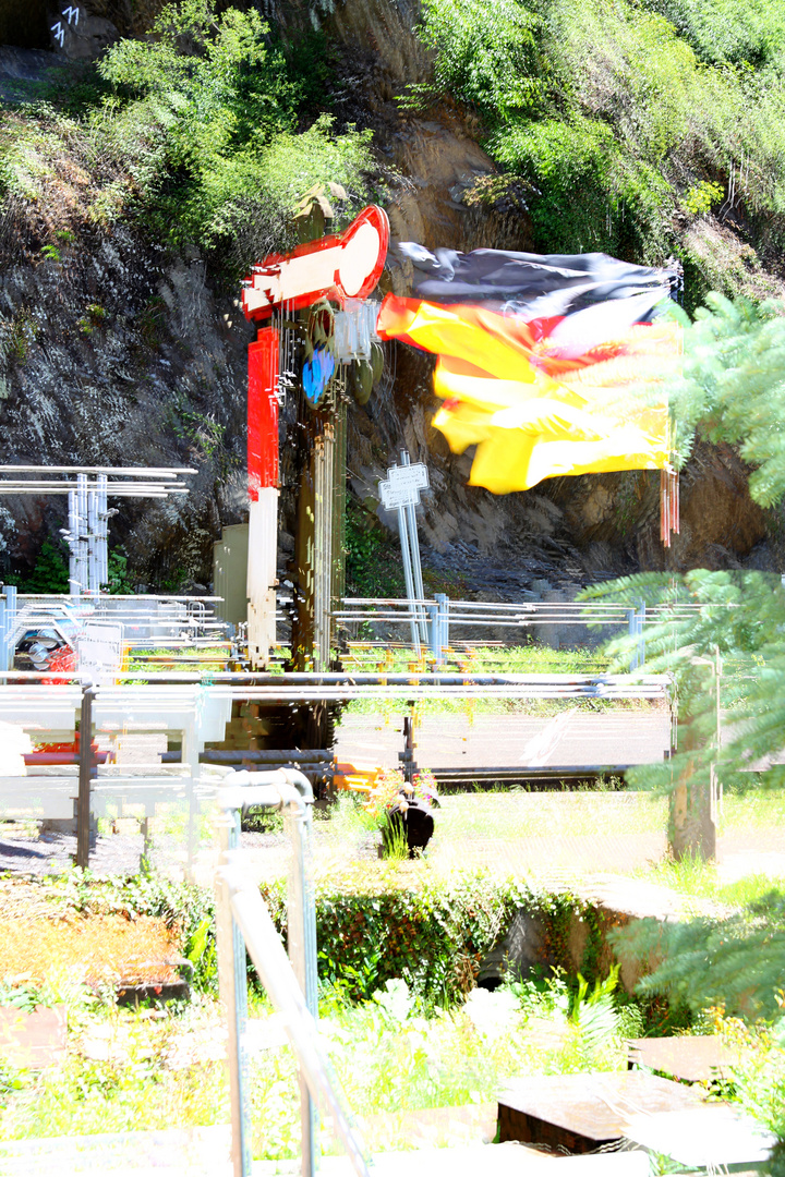 Flattern im Wind Foto & Bild | fotomontage, composing , architektur ...