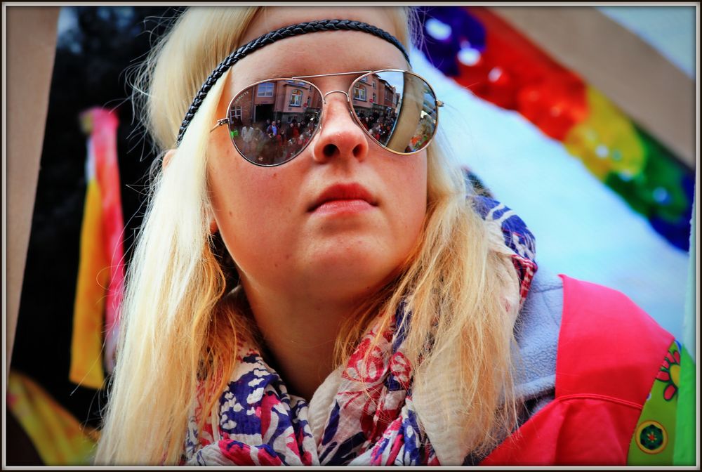 Flower Power Girl Foto & Bild | erwachsene menschen, kunstfotografie & kultur, projekte Bilder ...