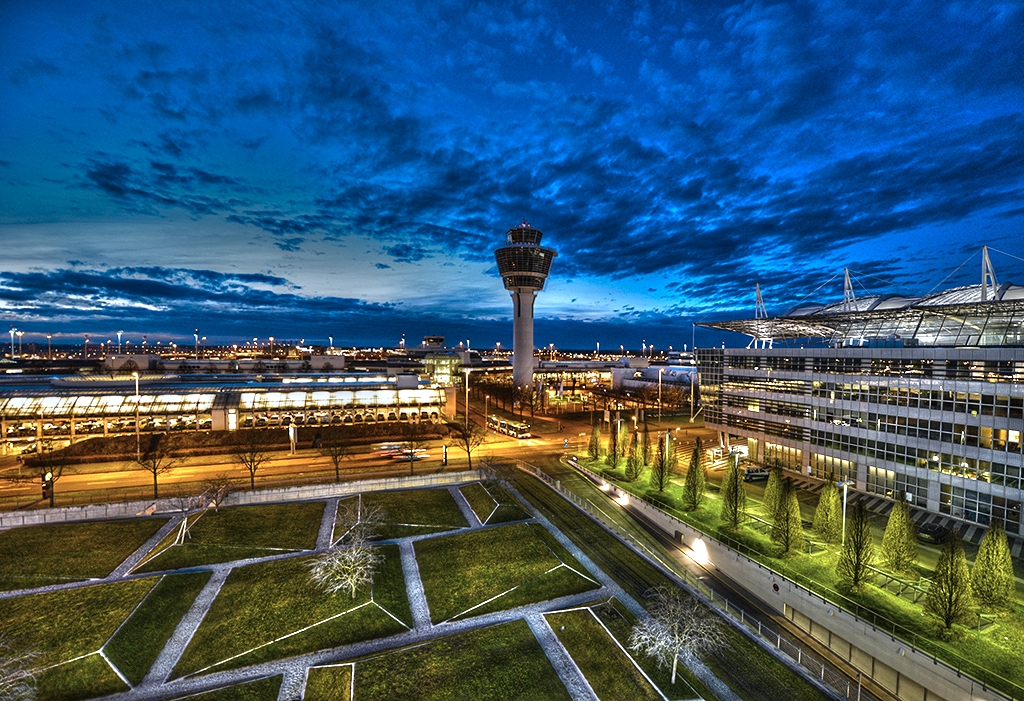 Flughfen München - Tower Foto & Bild | deutschland, europe, bayern ...