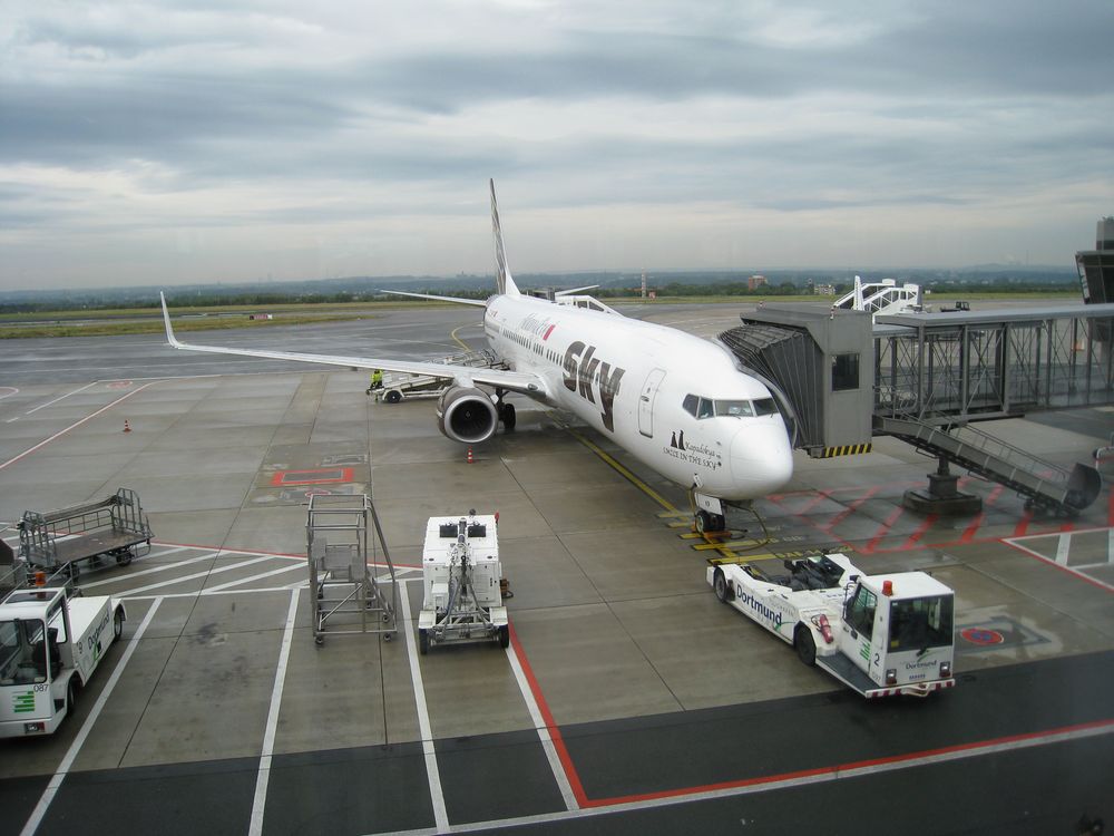 Flugzeug Foto & Bild | on the road, by air, world Bilder auf fotocommunity