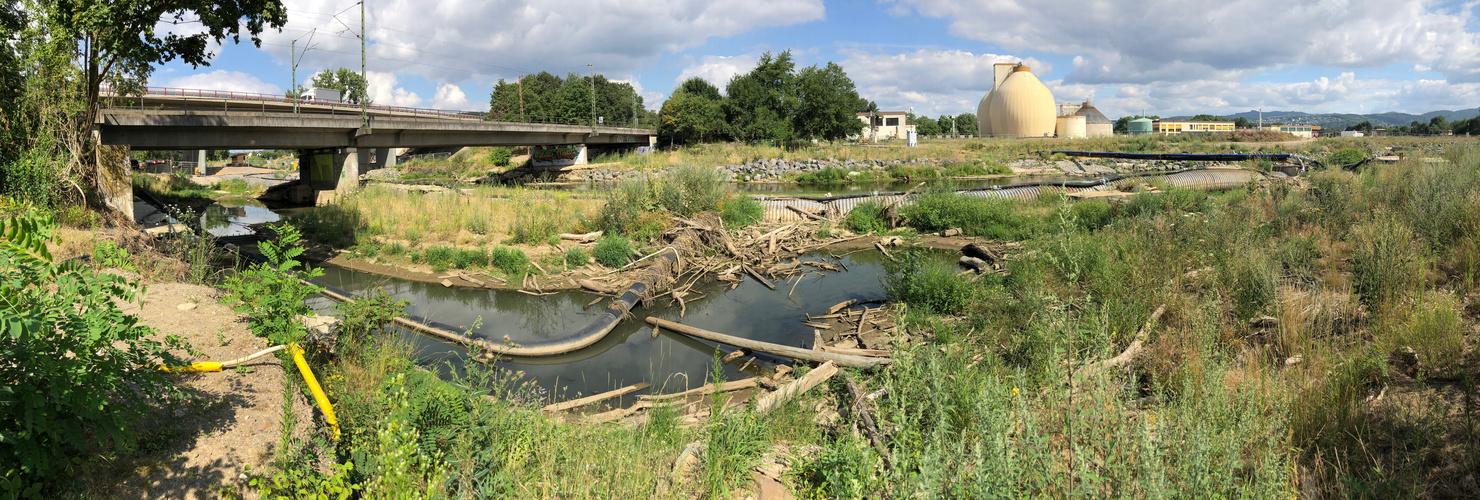 Flut in Rheinland-Pfalz CLXX: Hinter den Brücken von Sinzig Foto & Bild ...