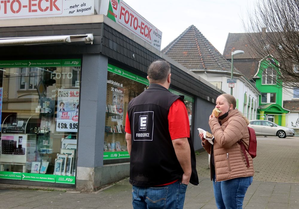 Foodservice Foto & Bild | erwachsene menschen, streetfotografie mit menschen, alltagsereignisse ...