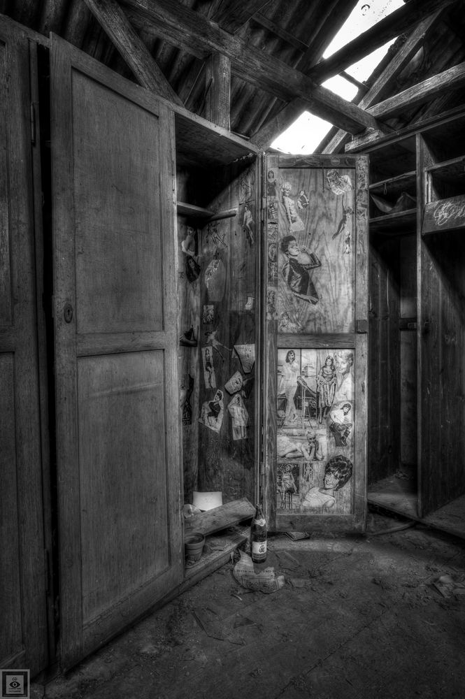 for a beer in the locker room-2 Foto & Bild | architektur, lost places, bearbeitungs - techniken ...
