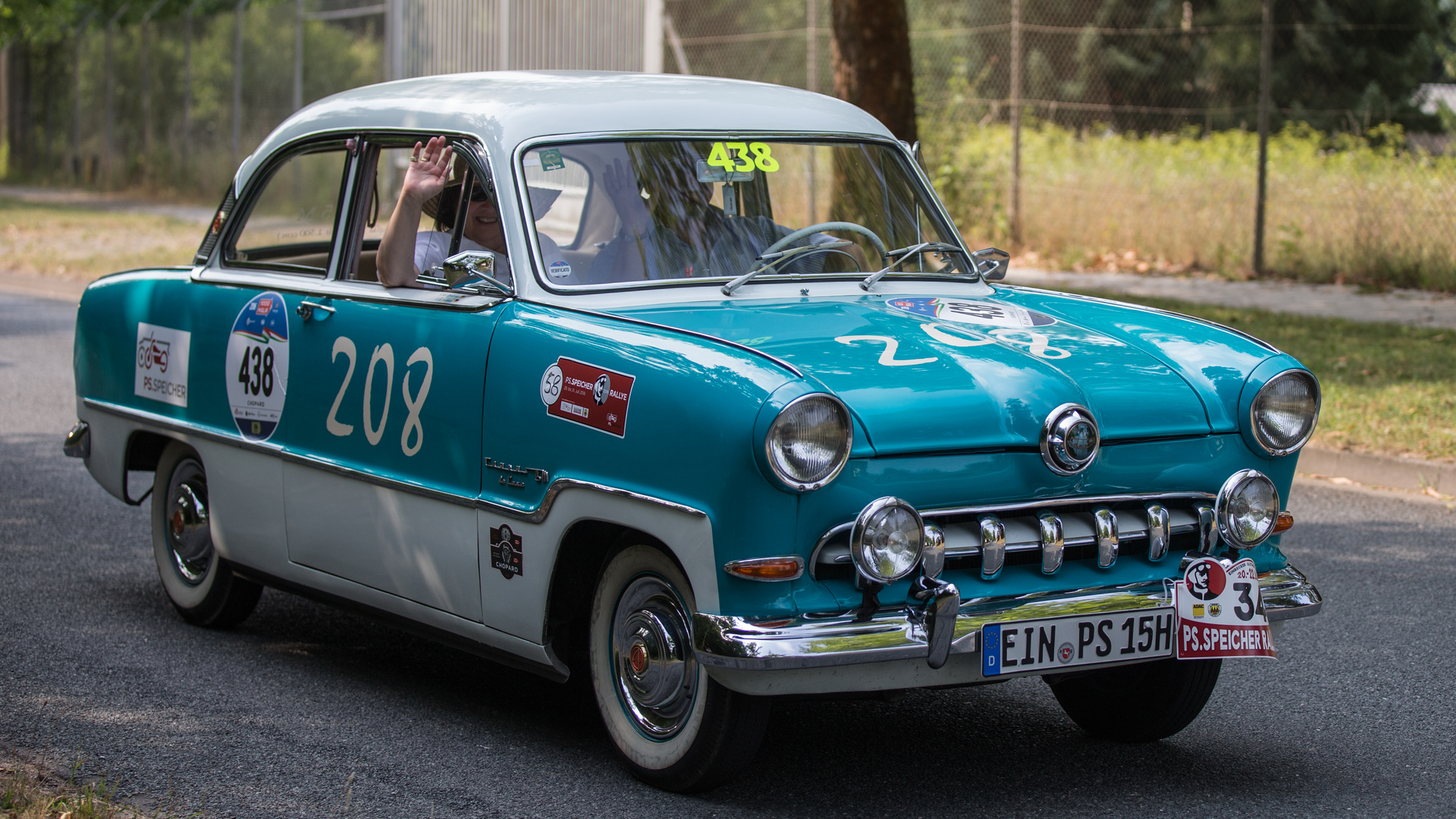 Ford Taunus 15M deLuxe Foto & Bild | oldtimer, verkehr, fahrzeuge ...