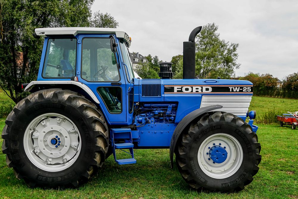 FORD TW 25 Foto & Bild | oldtimer, fahrzeuge, motive Bilder auf ...