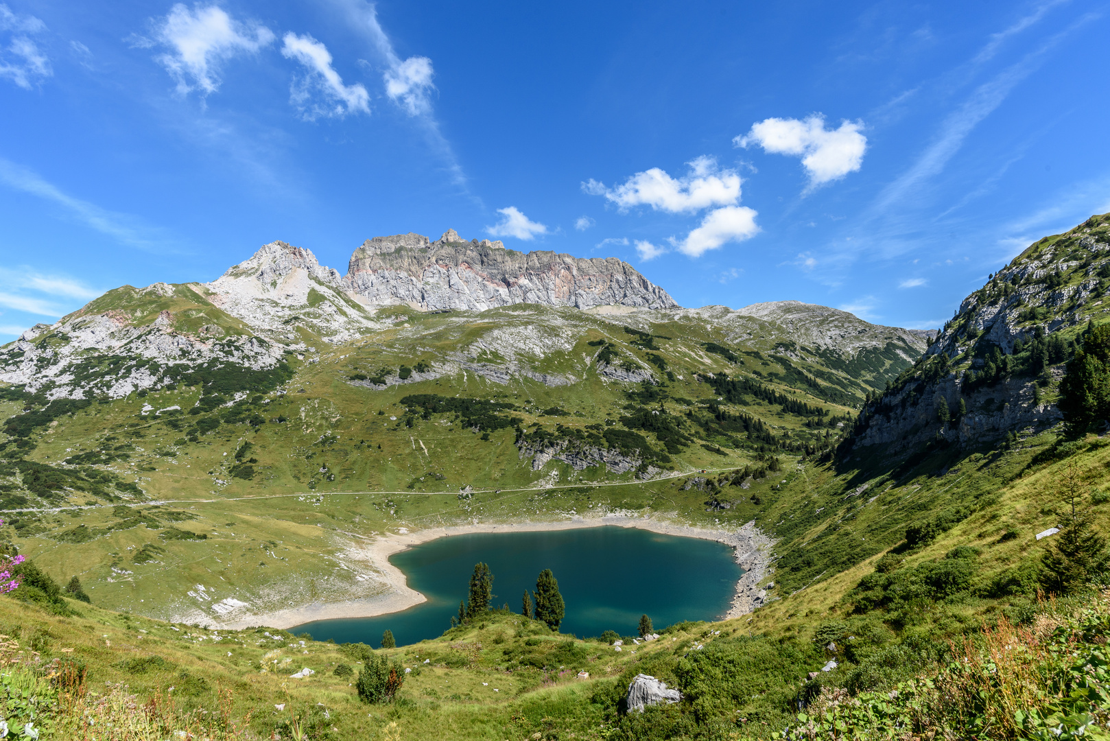Formarinsee Foto & Bild | europe, landschaft, berge Bilder auf ...