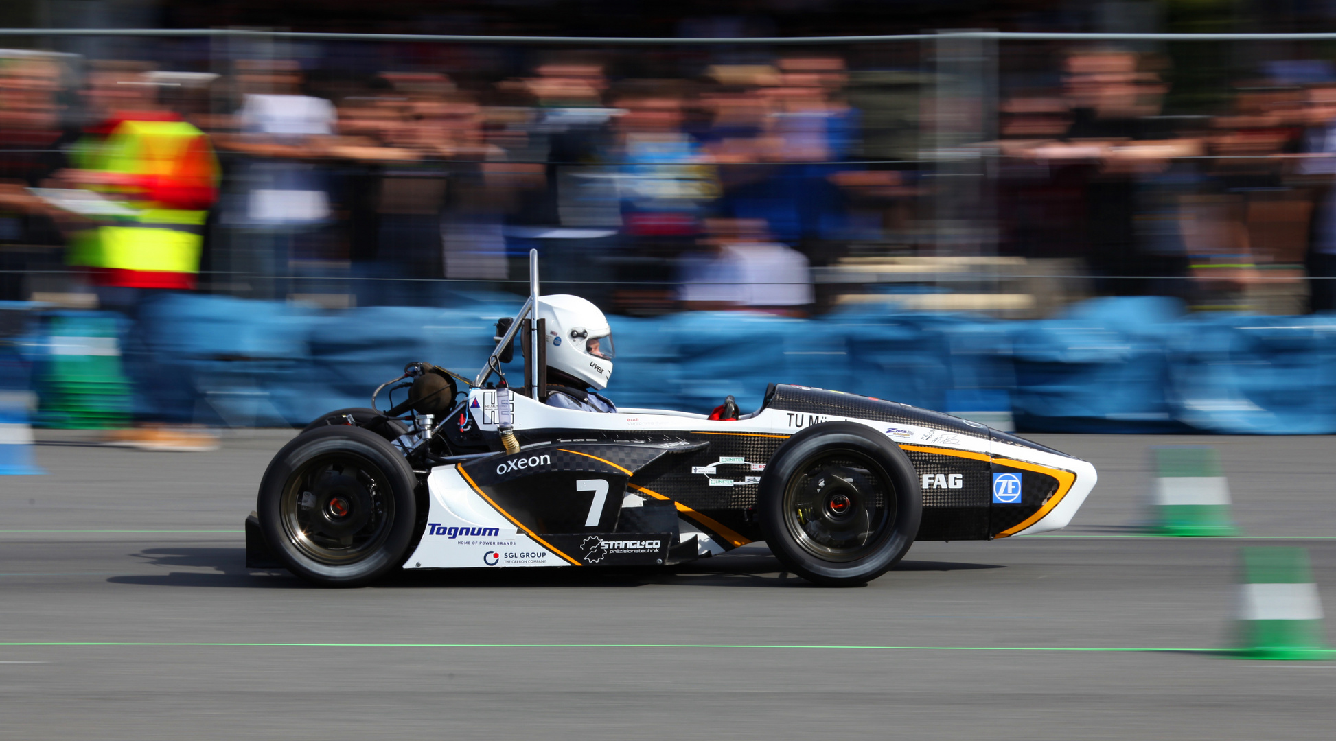 Formula Student Germany 2011 TU München-2 Foto & Bild | sport ...