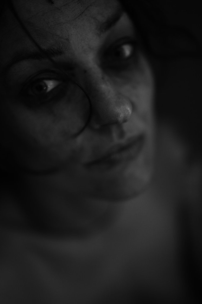 Fragile Foto & Bild | erwachsene menschen, menschen Bilder auf ...