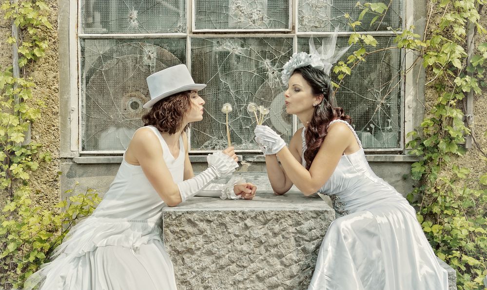 Fragile Foto & Bild | outdoor, portrait, fashion Bilder auf fotocommunity