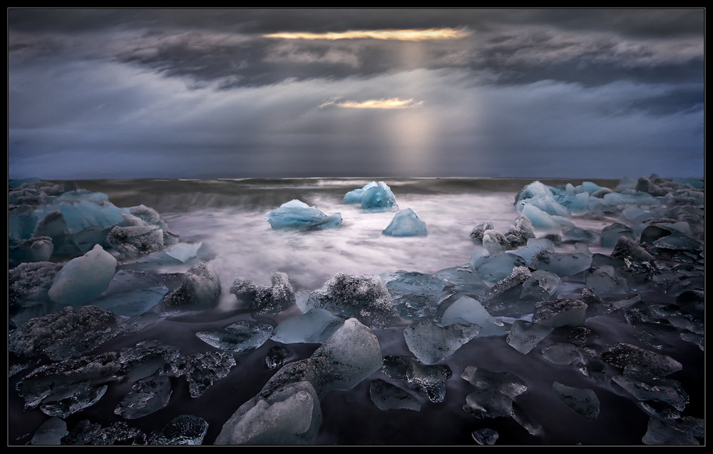 Fragile world Foto & Bild | europe, scandinavia, iceland Bilder auf ...