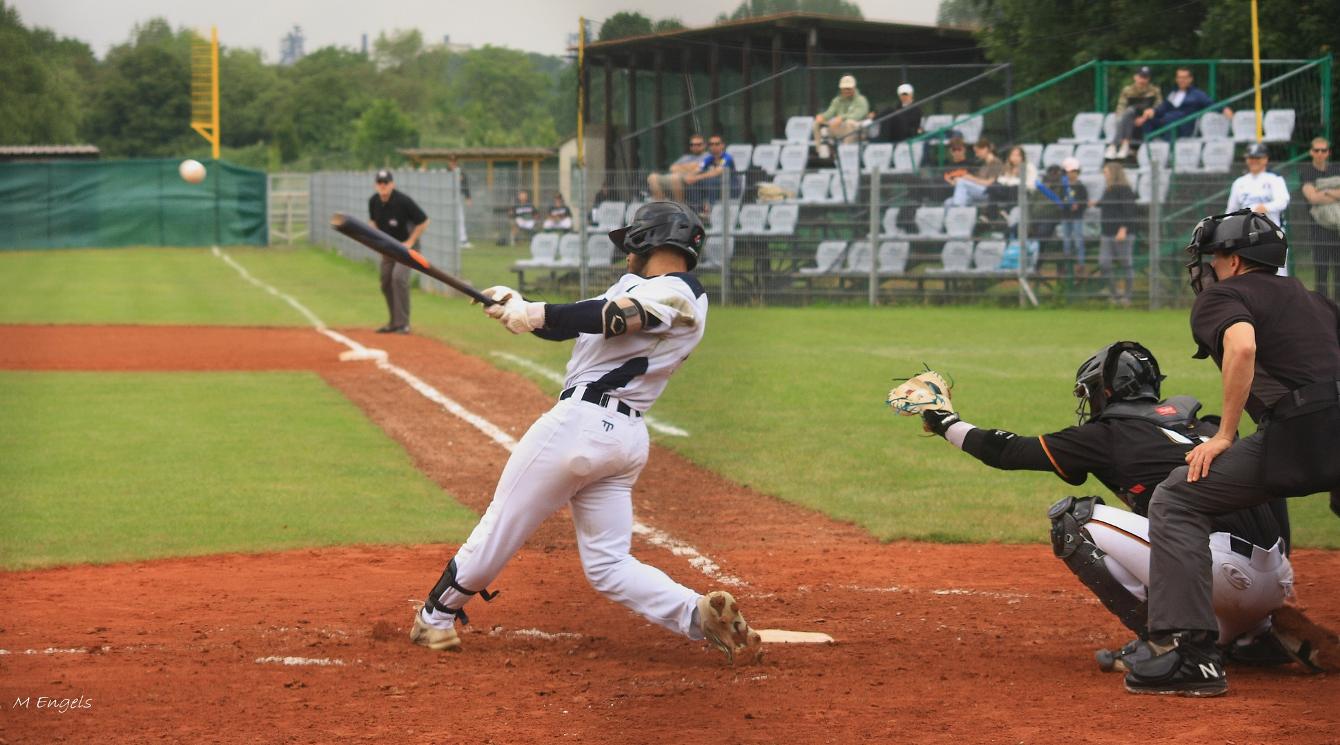 Franzosen am Schlag Foto & Bild | sport, ballsport, baseball Bilder auf fotocommunity