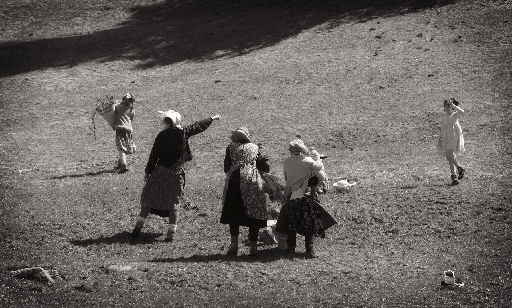 Frauen und Kinder Foto & Bild | erwachsene menschen, streetfotografie ...