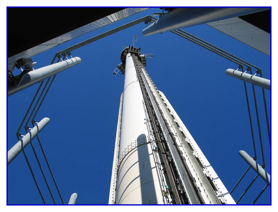 Freefall-Tower Foto & Bild | industrie und technik, technik-details ...