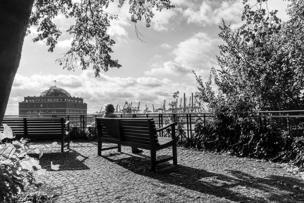 Freiheitsmoment Foto & Bild | experimente, streetfotografie mit menschen, fotokunst Bilder auf ...