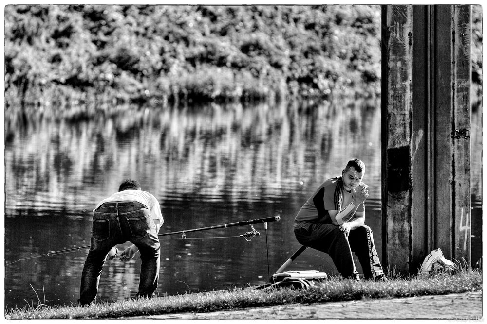 Freitag ist Fischtag Foto & Bild | erwachsene menschen, streetfotografie mit menschen, projekte ...