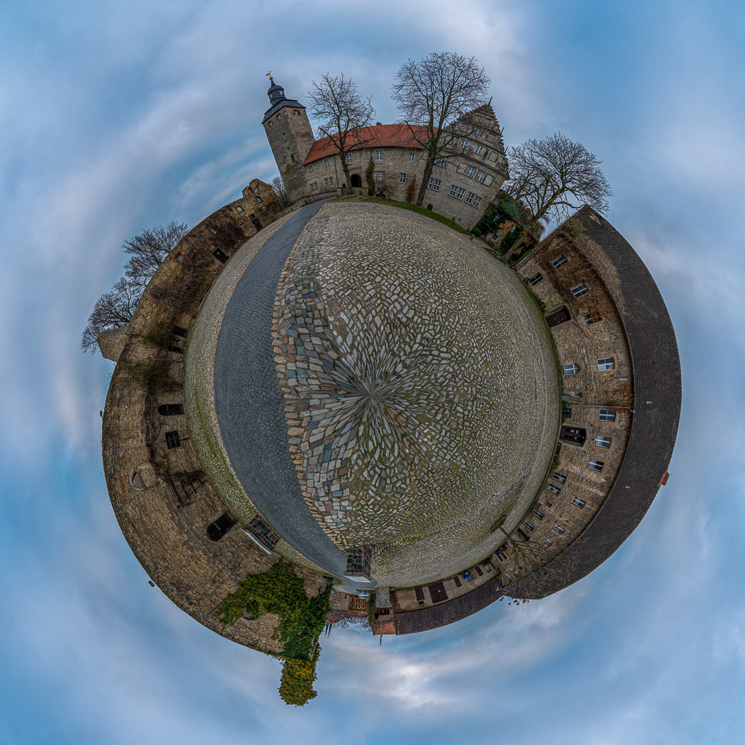 Freitagstreff der SLNF auf der Wasserburg Egeln Foto & Bild ...