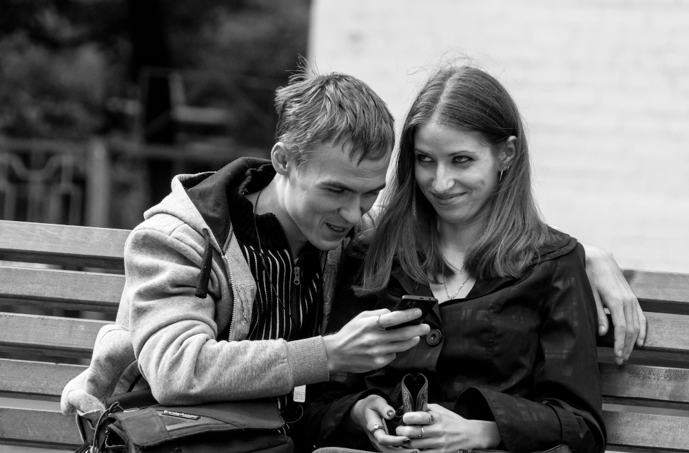 Freude und Peinlichkeit. Foto & Bild | streetfotografie mit menschen, street: spontane portraits ...