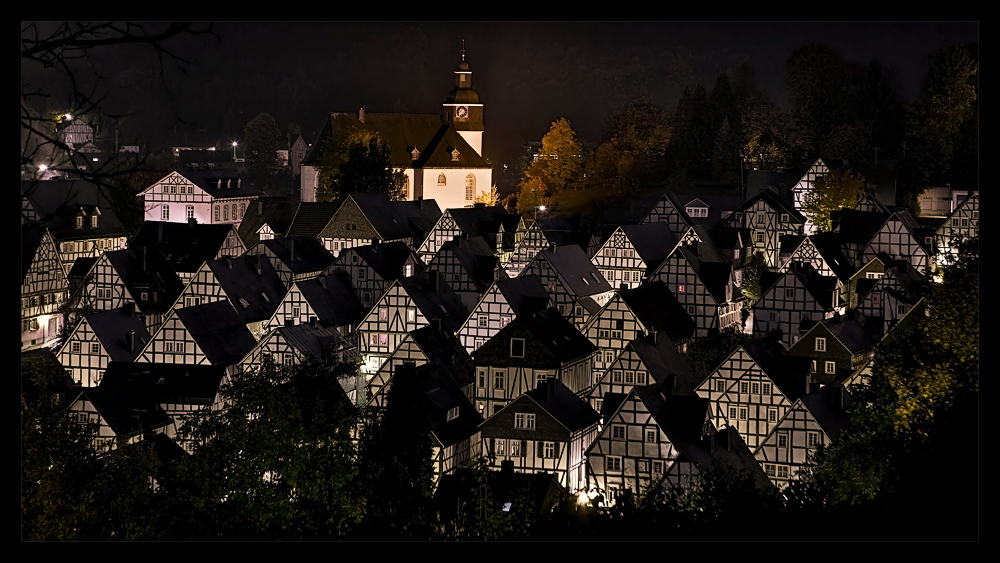 Freudenberg @ night Foto & Bild | deutschland, europe, nordrhein ...