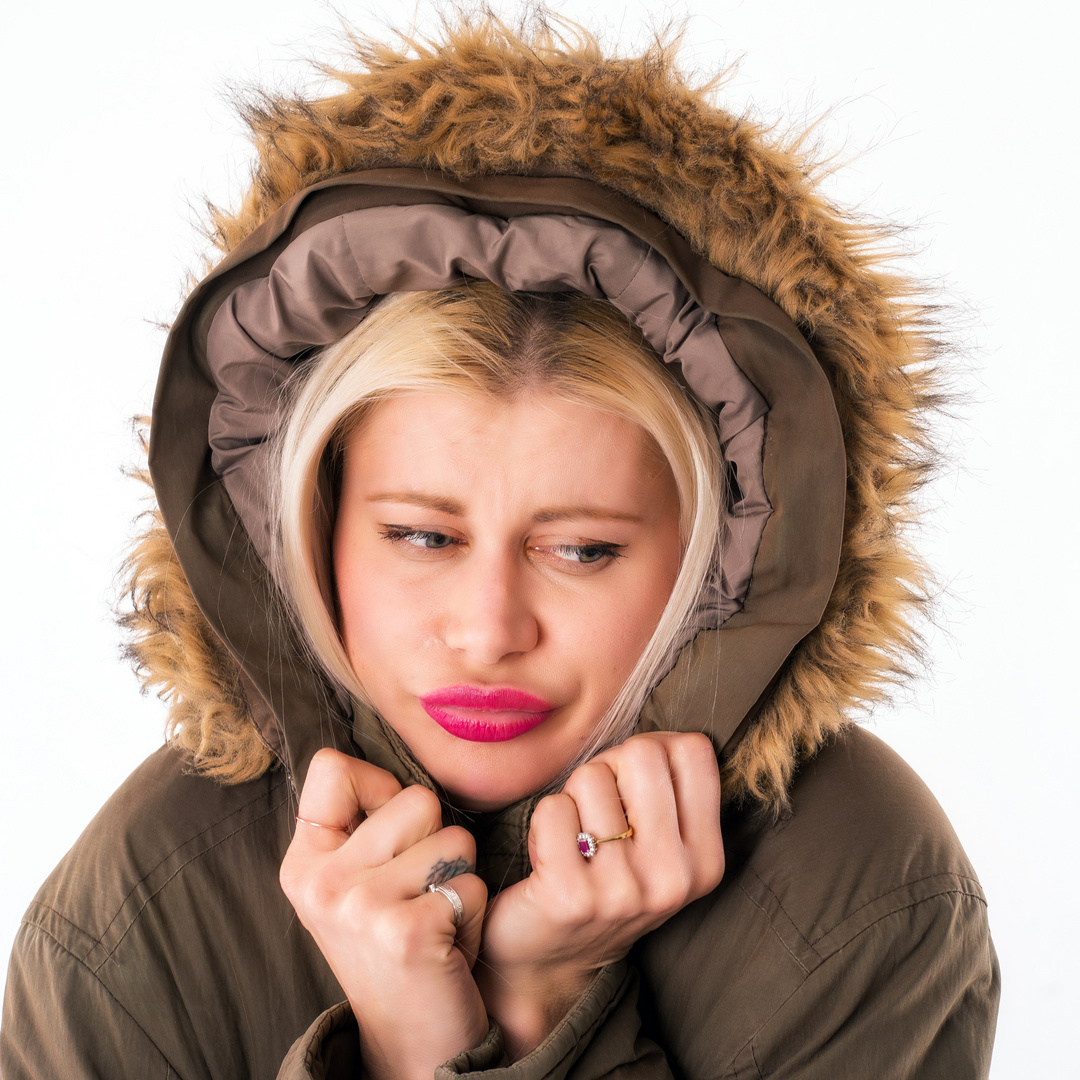 Frieren Foto & Bild | portrait, portrait frauen, studio Bilder auf ...