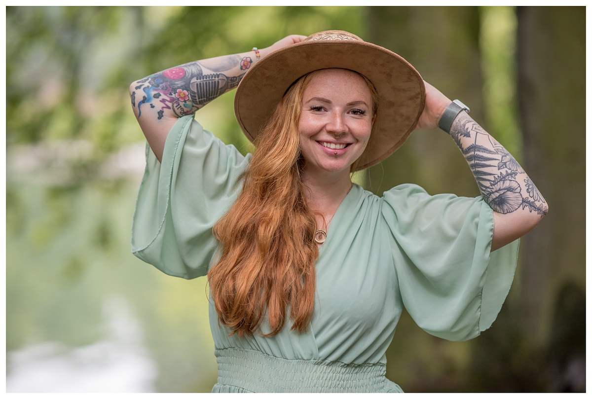 Fröhlich mit Hut Foto & Bild | kim monroe Bilder auf fotocommunity