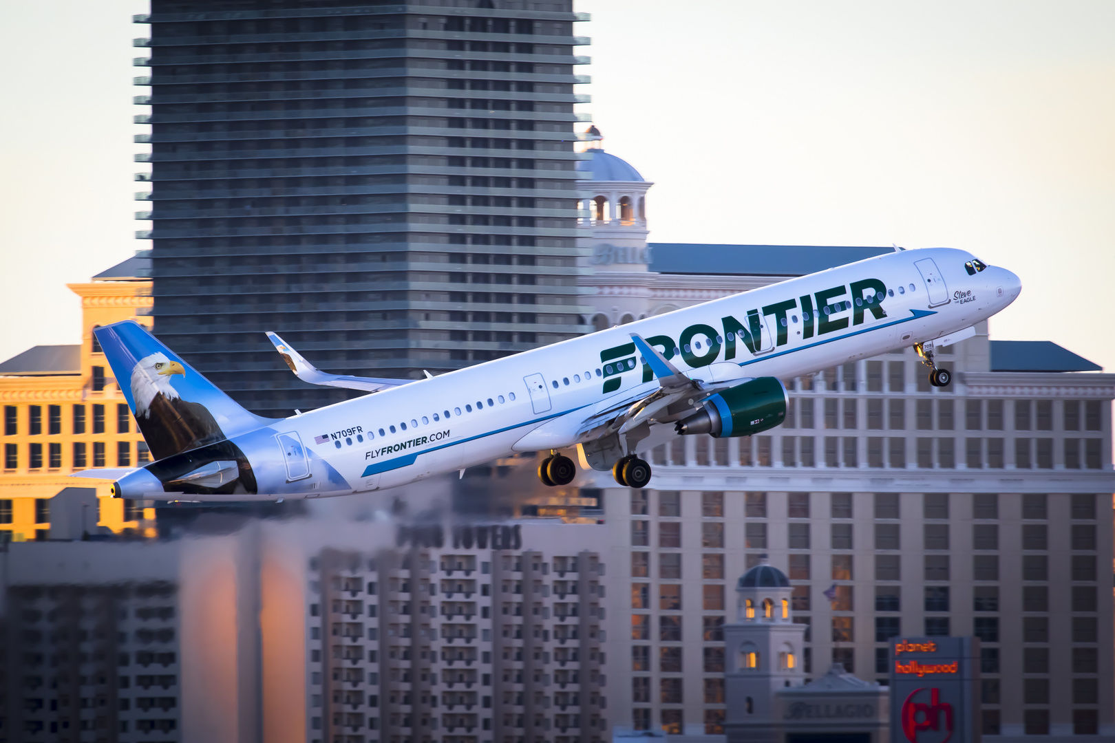 Frontier Airlines ( Steve the Eagle ) Foto & Bild | usa, airbus ...