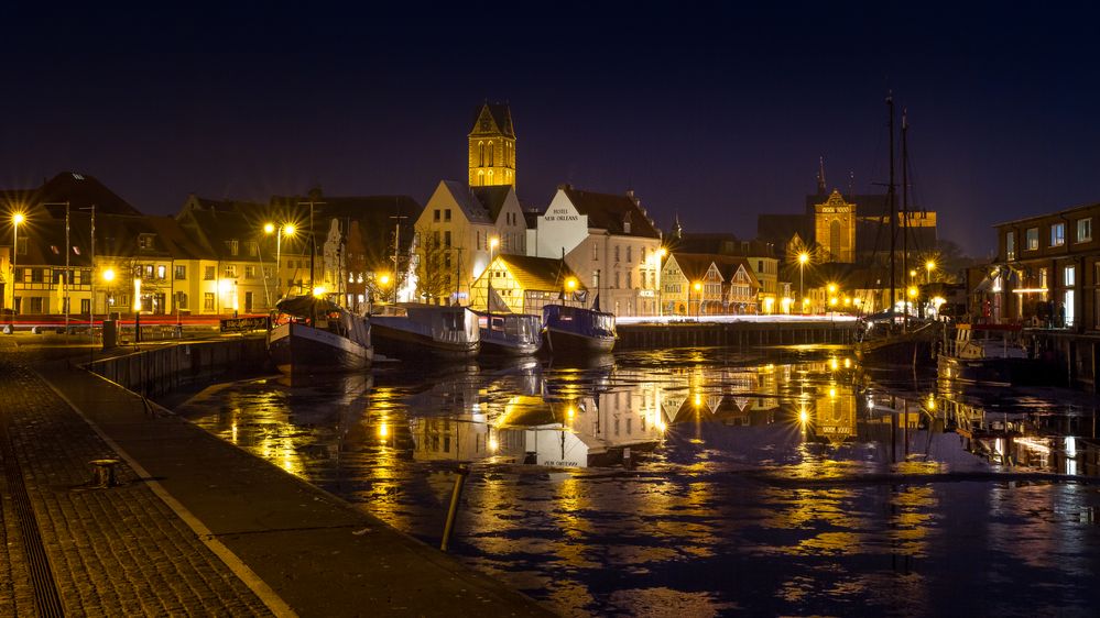 ...Frostiger Hafen Wismar Foto & Bild | world, nacht, hafen Bilder auf ...