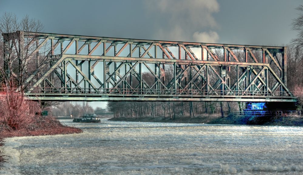 frozen Bridge, die I. Foto & Bild | bearbeitungs - techniken, hdri & tm ...