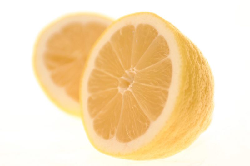 Früchtchen: Zitrone Foto & Bild | stillleben, tabletop, motive Bilder ...