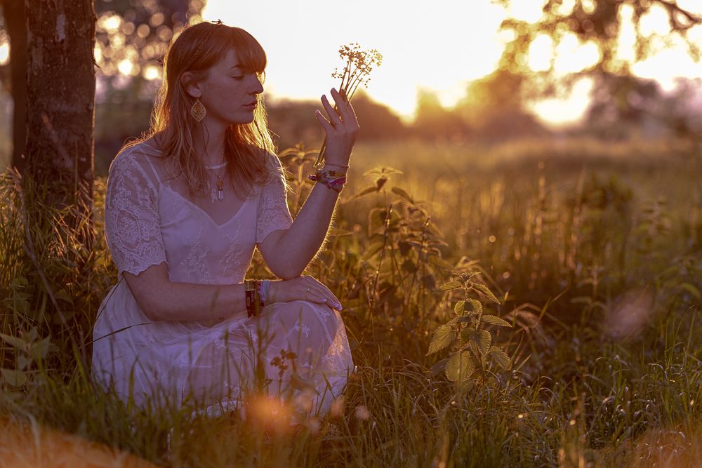 Frühlingssonnenuntergang Foto & Bild | erwachsene menschen, portrait, alltagsereignisse Bilder ...