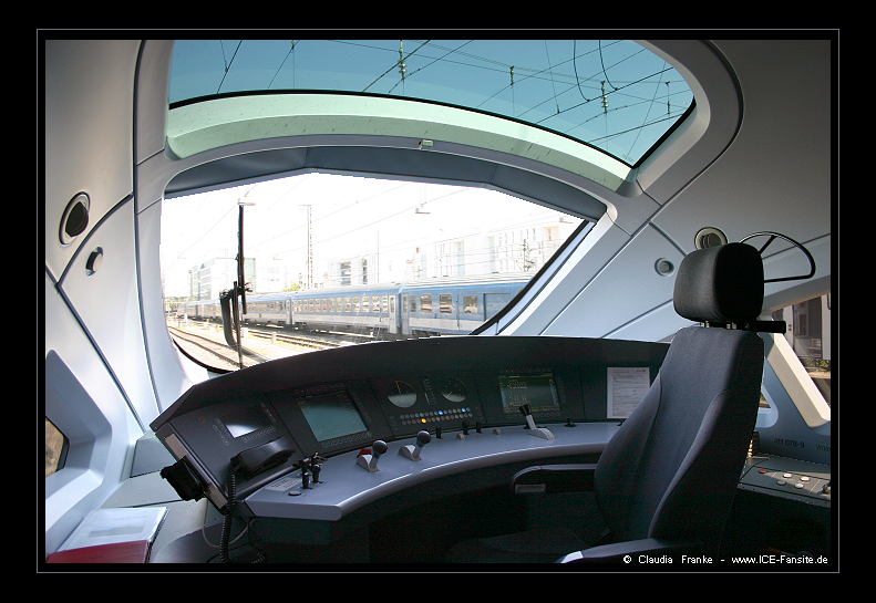 Führerstand des ICE T, Baureihe 411 Foto & Bild | züge ...