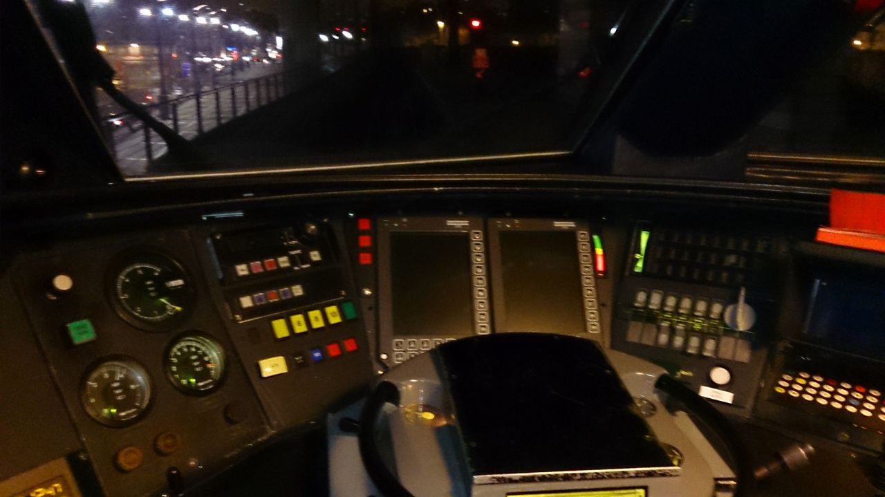 Führerstand Thalys PBA Foto & Bild | züge, hochgeschwindigkeitszüge ...