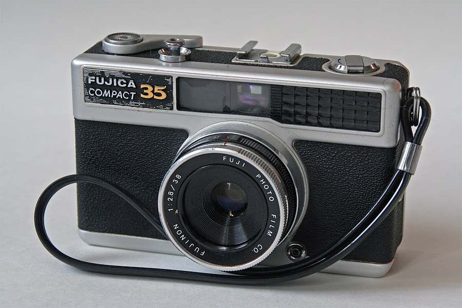 Fujica Compact 35 Foto & Bild | industrie und technik, historische ...