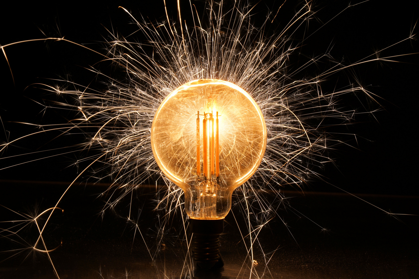 Funken Foto & Bild | fotos, art, spezial Bilder auf fotocommunity