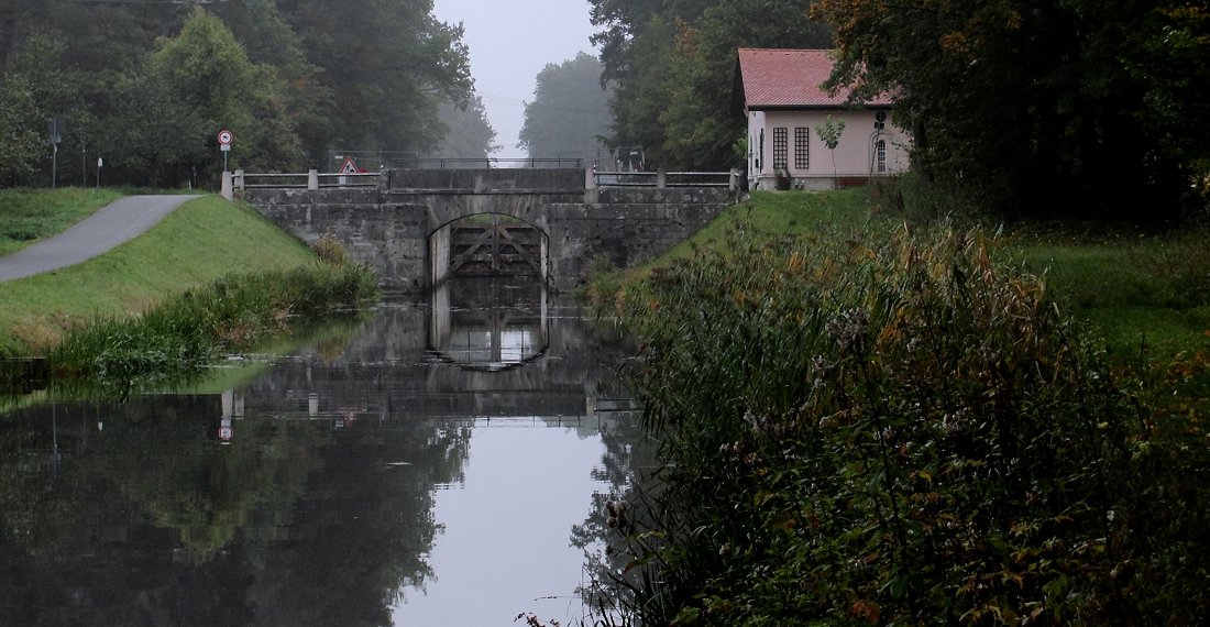 funneled Foto & Bild | landschaft, bach, fluss & see, stadt-landschaft ...