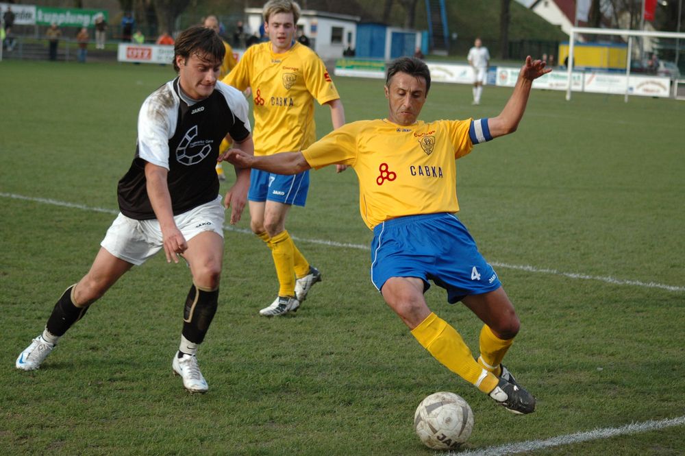 FUSSBALL Foto & Bild | sport, ballsport, fußball Bilder auf fotocommunity