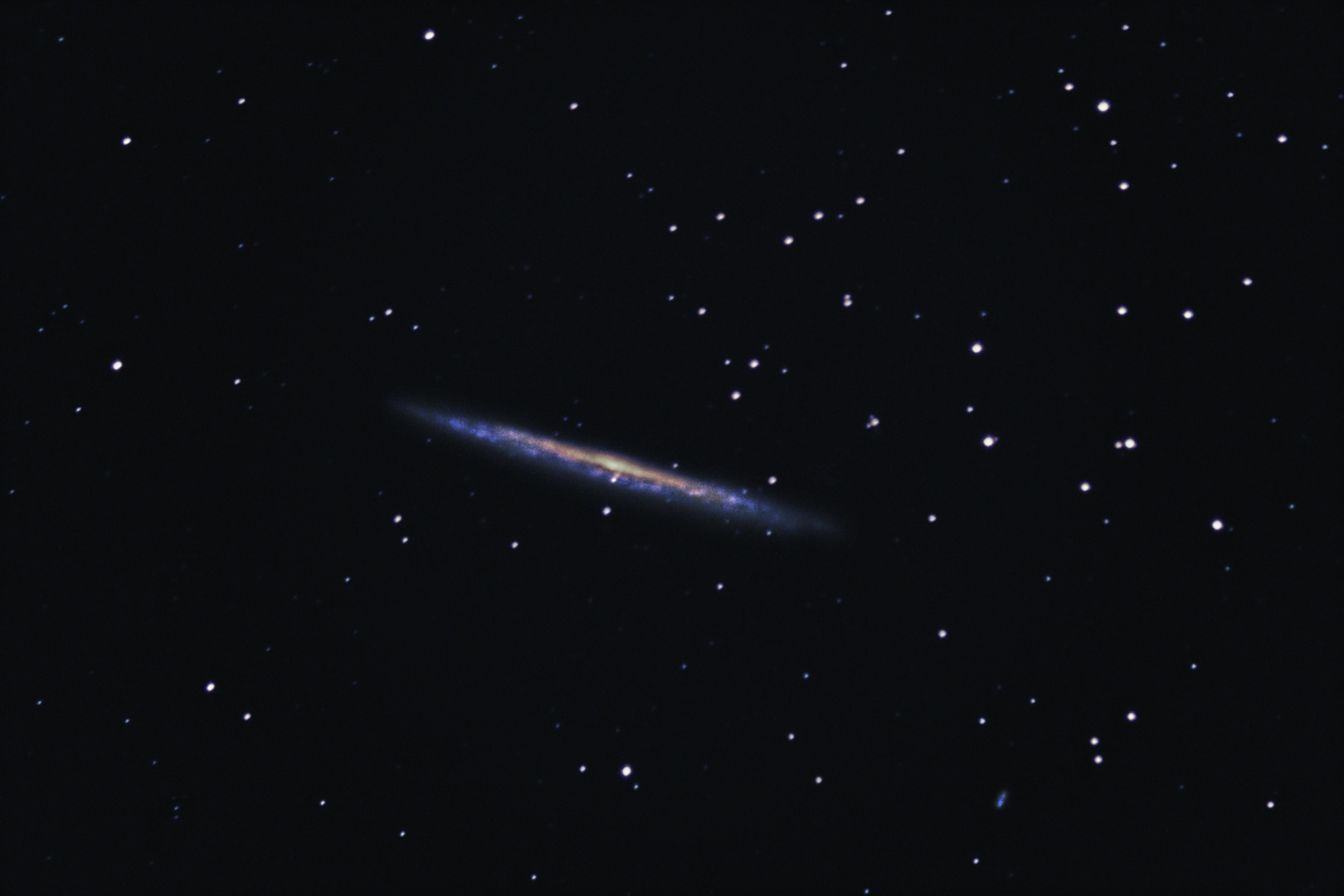 Galaxie NGC 5907 die sogenannte Splinter Galaxy im Sternbild Drache ...