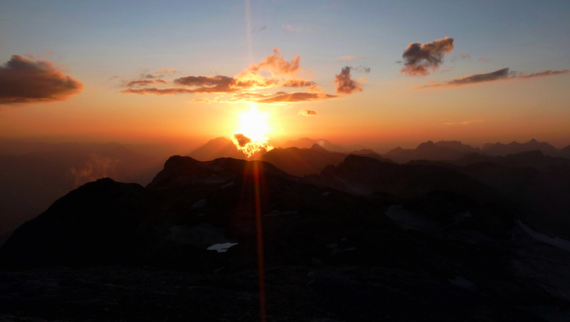 ganz oben.... Foto & Bild | landschaft, naturlandschaft bei nacht ...
