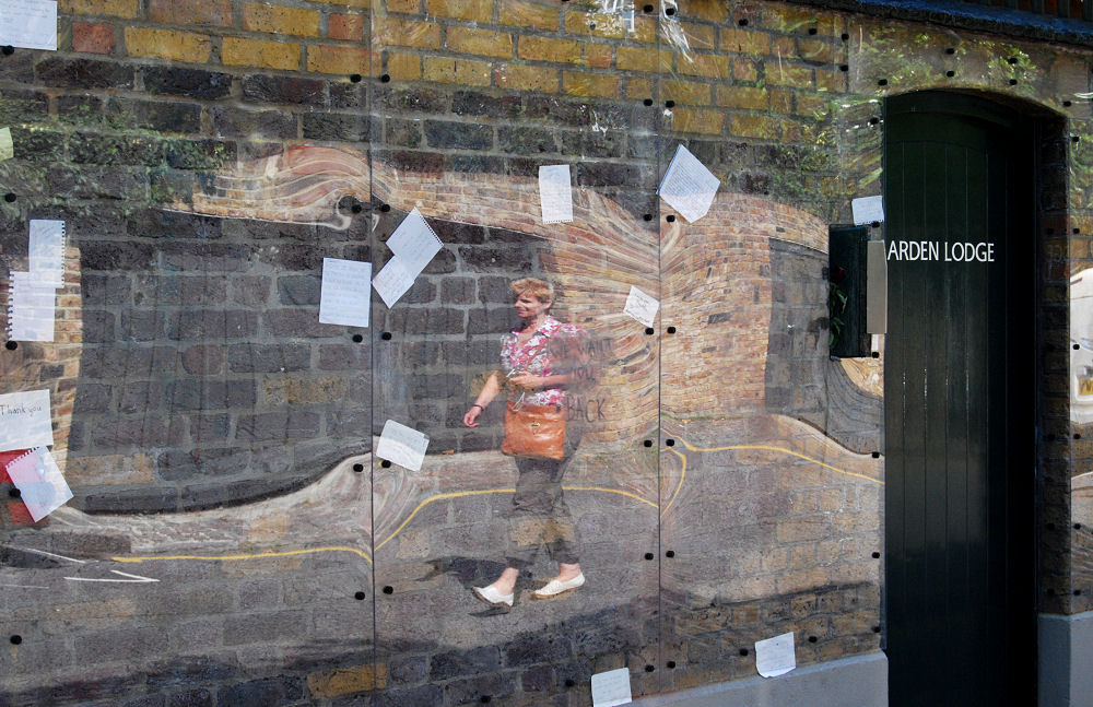 Garden Lodge at 1 Logan Place. London Kensington. Late house of Freddie ...