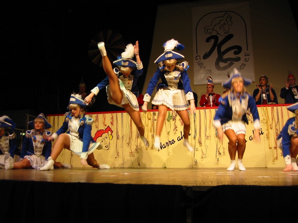 Gardetanz Foto & Bild | kunstfotografie & kultur, fünfte jahreszeit ...