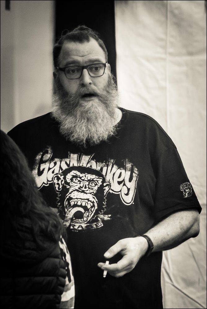 GasMonkey ;-)) Foto & Bild | street, outdoor, sw Bilder auf fotocommunity