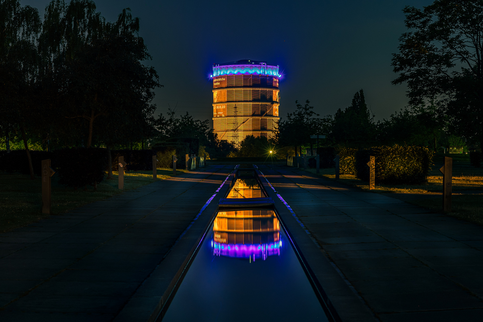 Gasometer Oberhausen Foto & Bild | industrie und technik, industrie ...