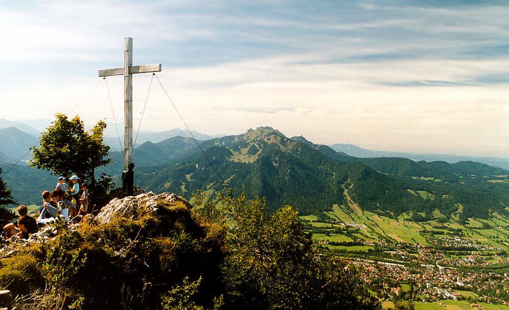 Geierstein bei Lenggries/Blick auf's Isartal und Brauneck Foto & Bild ...
