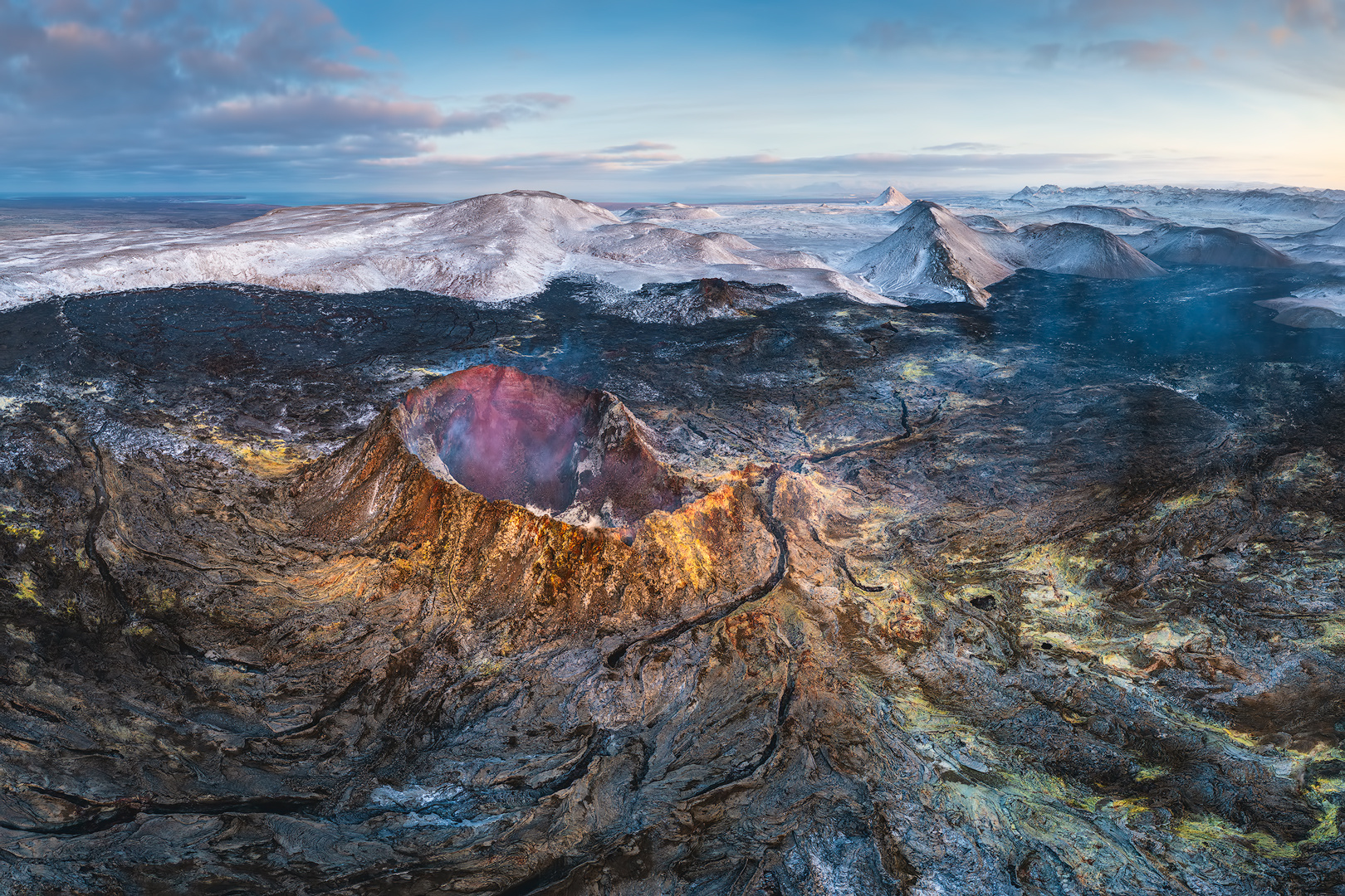 Geldingadalur today ] Foto & Bild | nature, snow, world Bilder auf ...