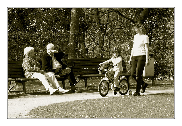 Generationen Foto & Bild | streetfotografie mit menschen, menschen Bilder auf fotocommunity