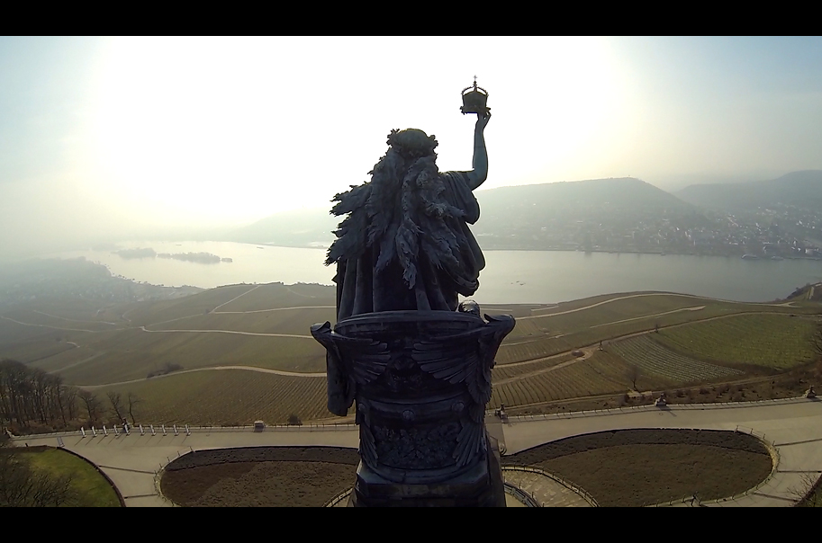 ~~ Germania ~~ Foto & Bild | architektur, allgemein, rüdesheim Bilder ...