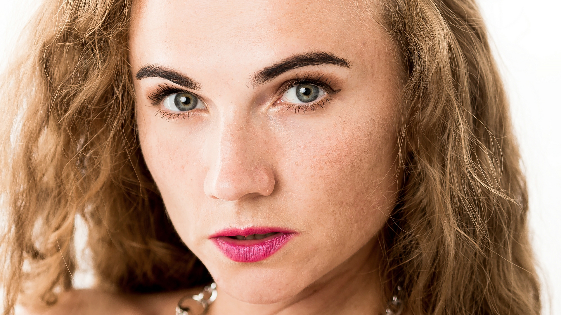 Gesichter 2020 - 12 - Foto & Bild | portrait, portrait frauen, studio ...