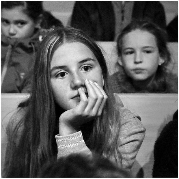 gespannt ... Foto & Bild | jugend, kinder, menschen Bilder auf ...