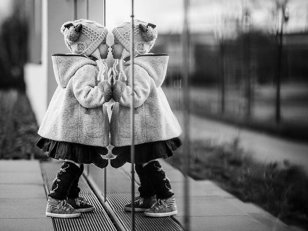 ...gespiegelt ll... Foto & Bild | kinder, kinder ab 2, menschen Bilder auf fotocommunity