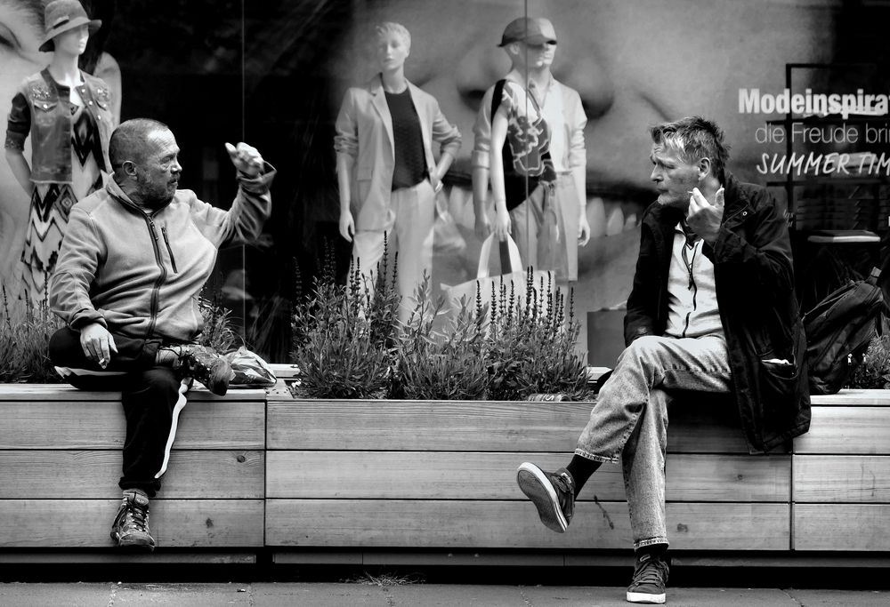 Gespräch Foto & Bild | streetfotografie mit menschen, projekte, kommunikation; grafik; szenen ...