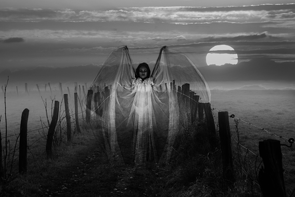 Ghost Foto & Bild | fotomontage, fantasy mystery, digiart Bilder auf fotocommunity